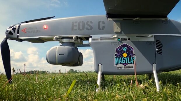Литовці придбали для ЗСУ естонські сучасні розвідувальні дрони EOS C ...