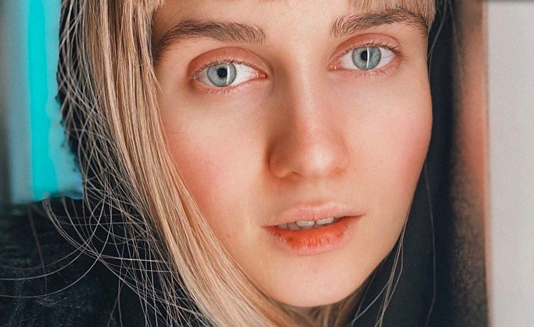 Jerry Heil після поразки на "Євробаченні 2020" оголилася на камеру і ...