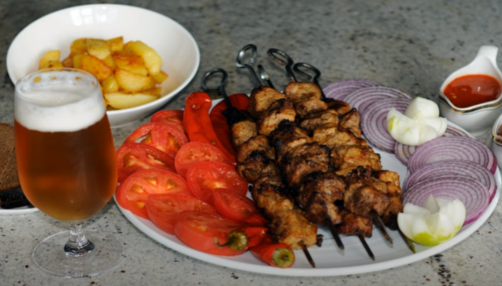 Шашлики на Травневі свята вдома: як приготувати і найкращі рецепти ...