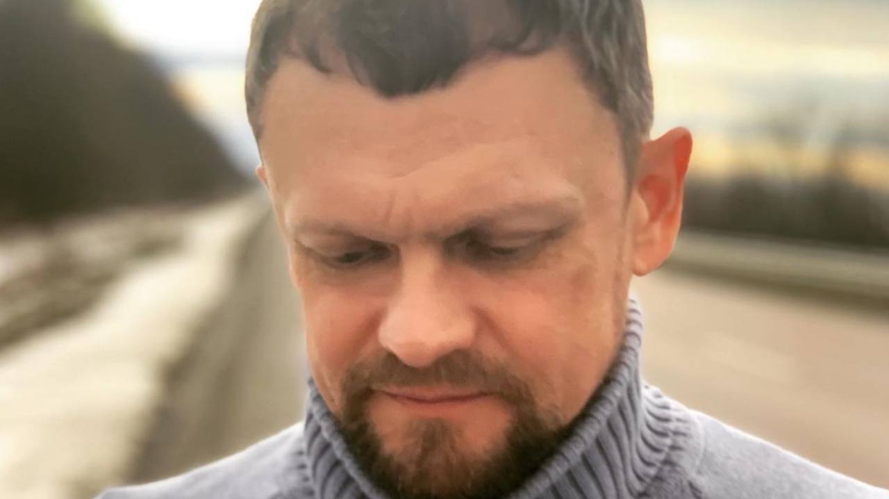 Гарик Бирча выбрался из образа "Витальки", и стал частью теробороны ...